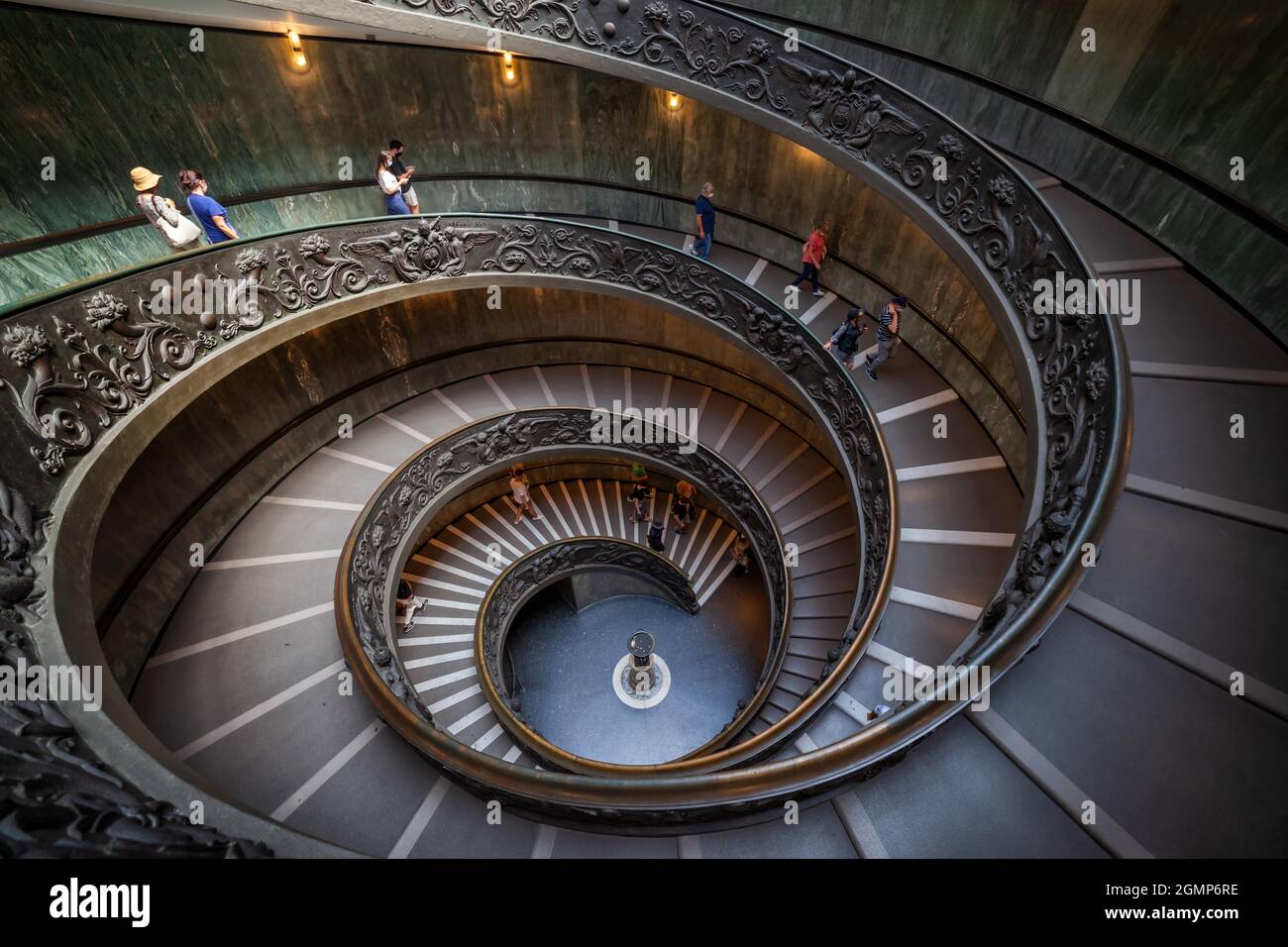 Interior inside museum museums stairs staircase steps hi-res stock ...