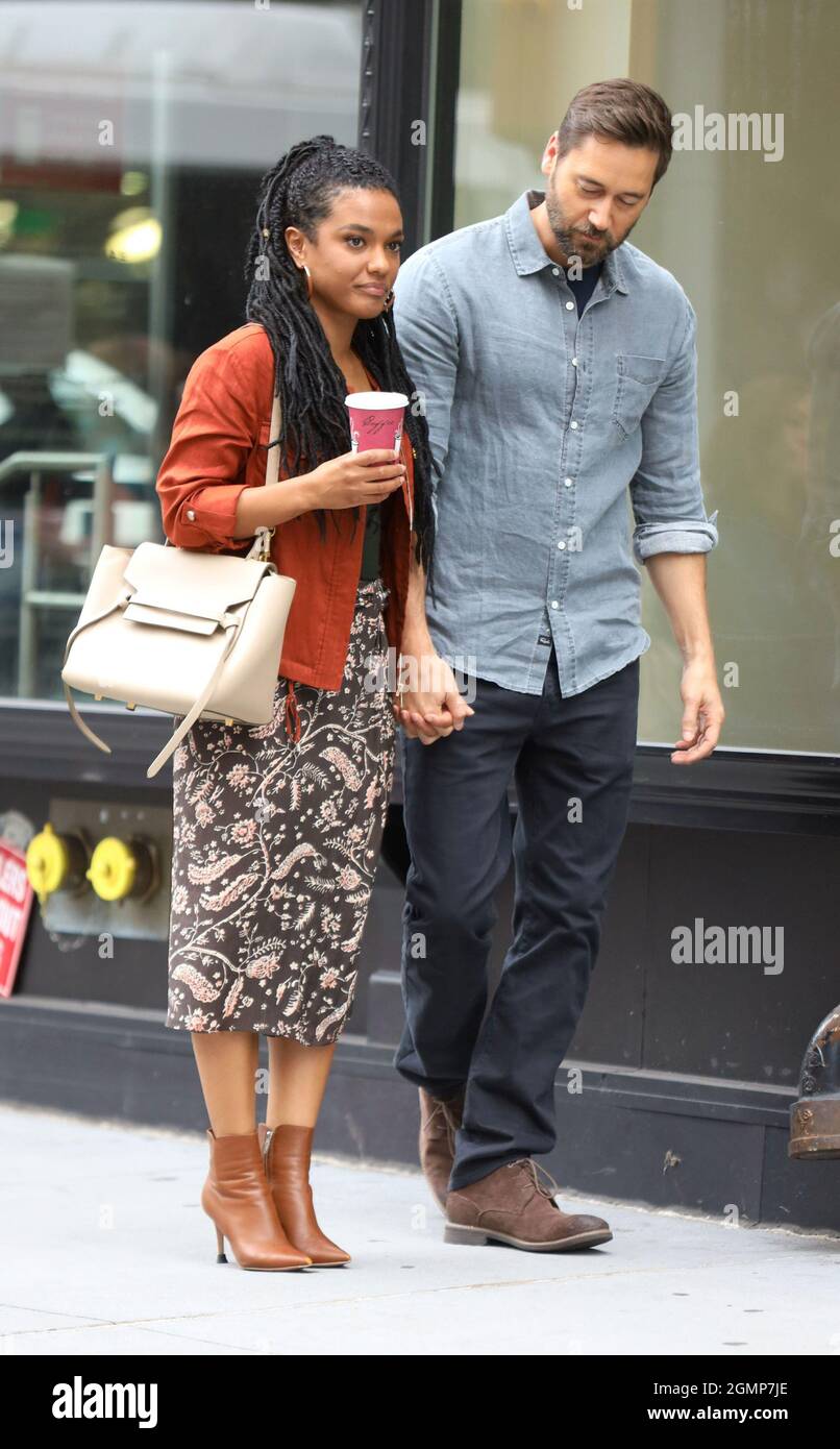 New York - NY - 20210805 Freema Agyeman and Ryan Eggold on set of New ...