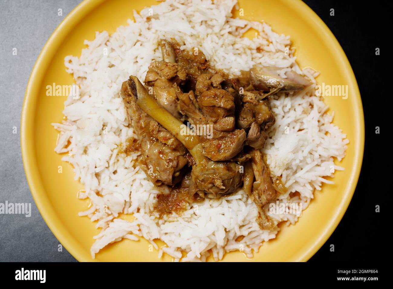 Plate with rice and meat hi-res stock photography and images - Alamy