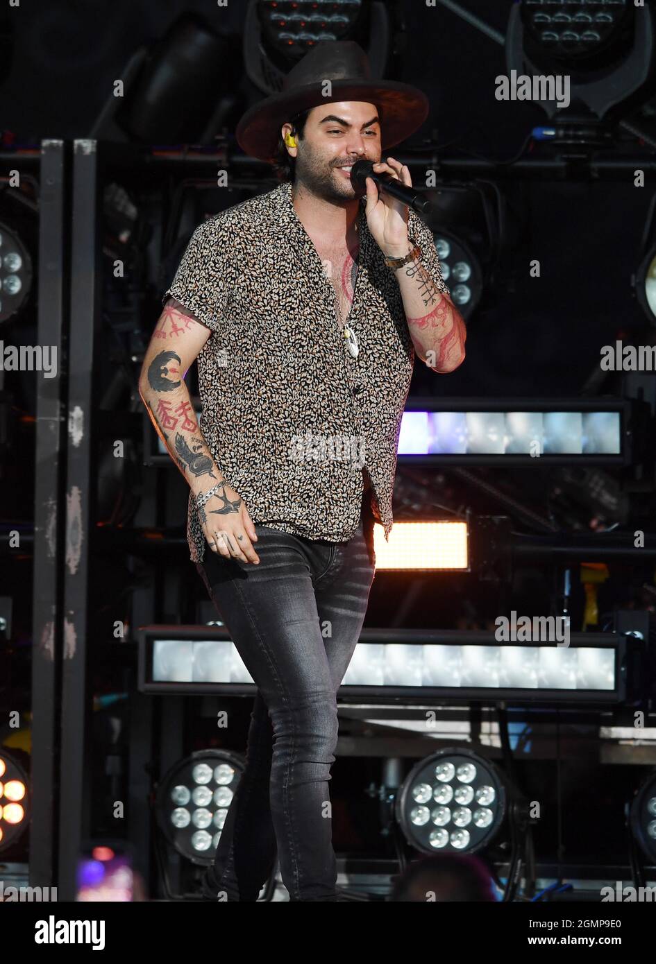 West Palm Beach - FL - 20210821-Niko Moon and Carly Pearce Perform at ...