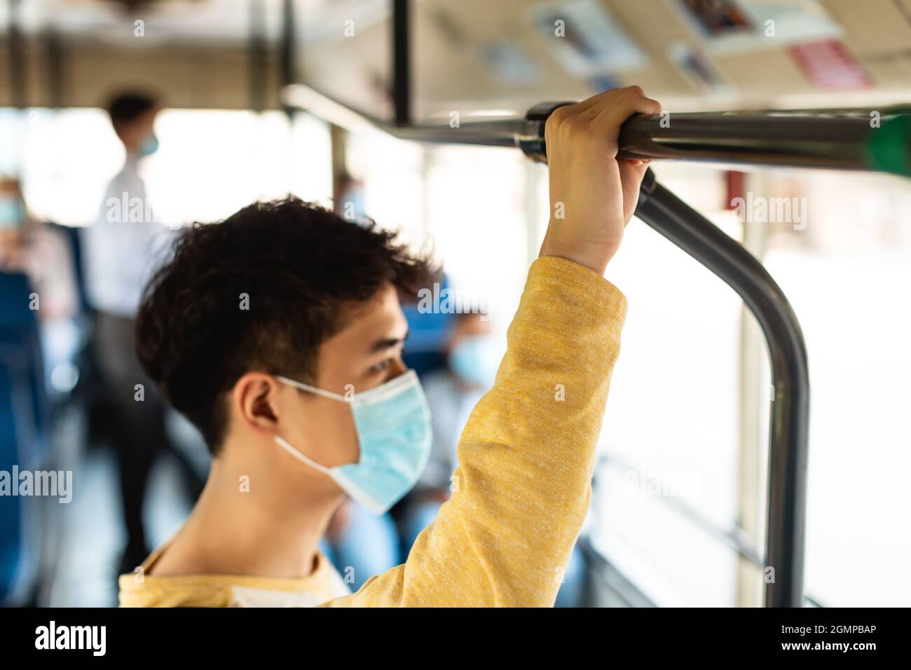 Bus facemask hi-res stock photography and images - Alamy