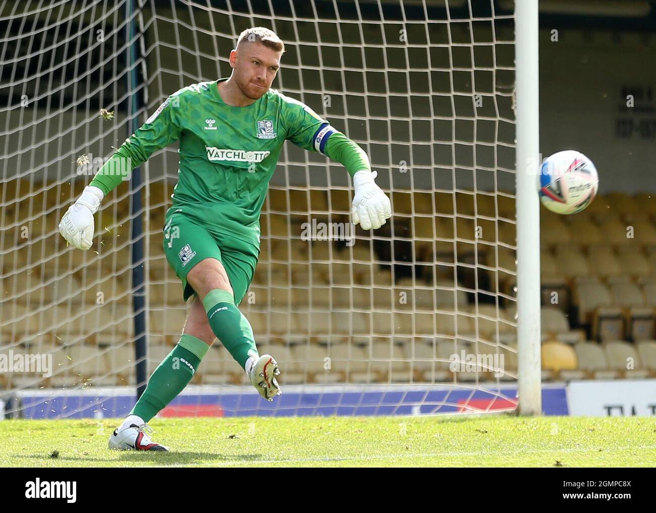 Goalkeeper mark oxley hi-res stock photography and images - Alamy