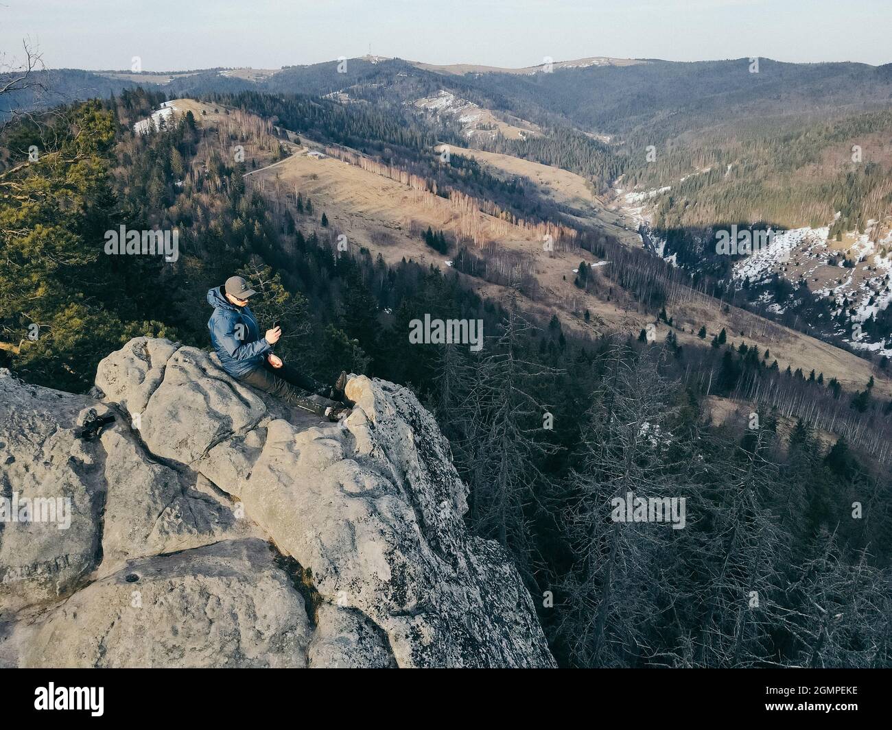 Train track side view hi-res stock photography and images - Alamy