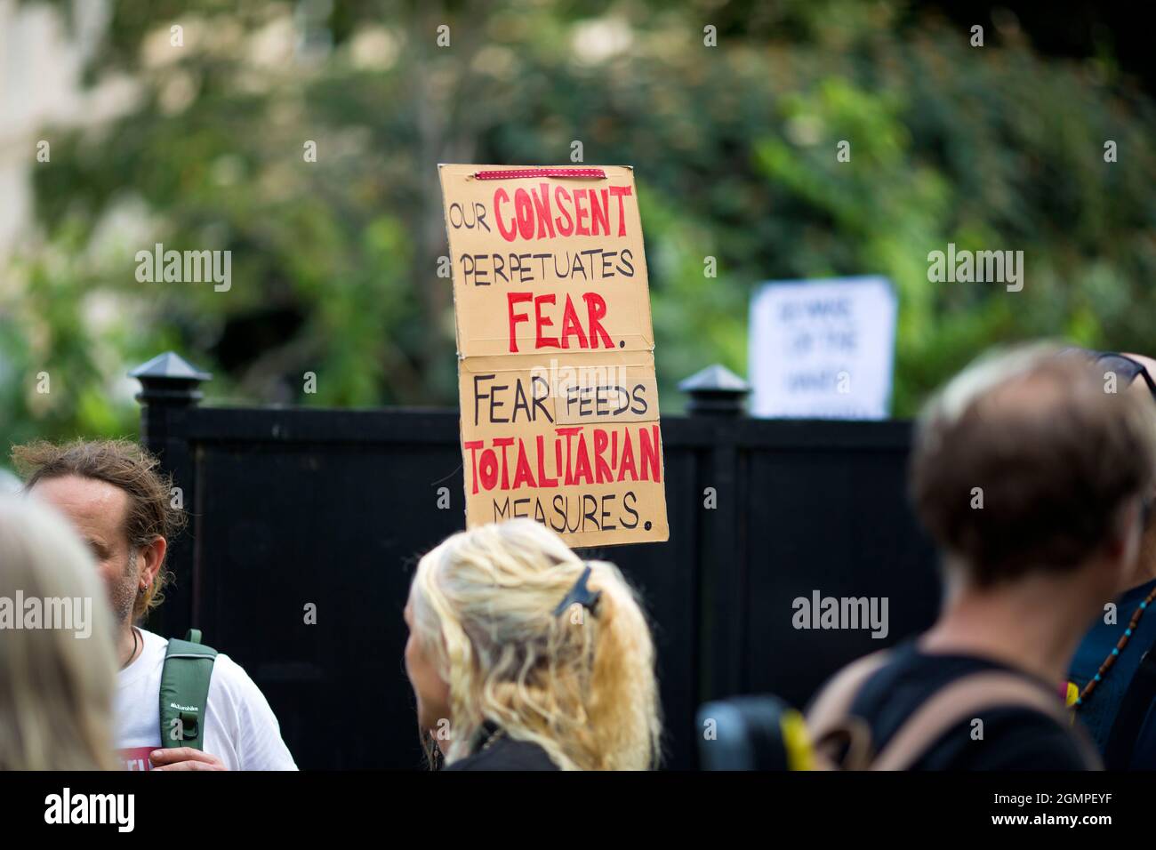 People against Covid-19 vaccine mandates, health passport and ...