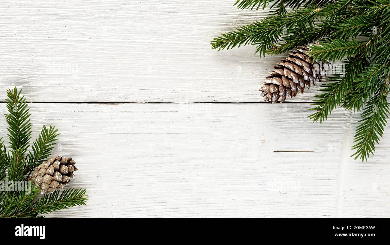 Fir tree branches pine hi-res stock photography and images - Alamy