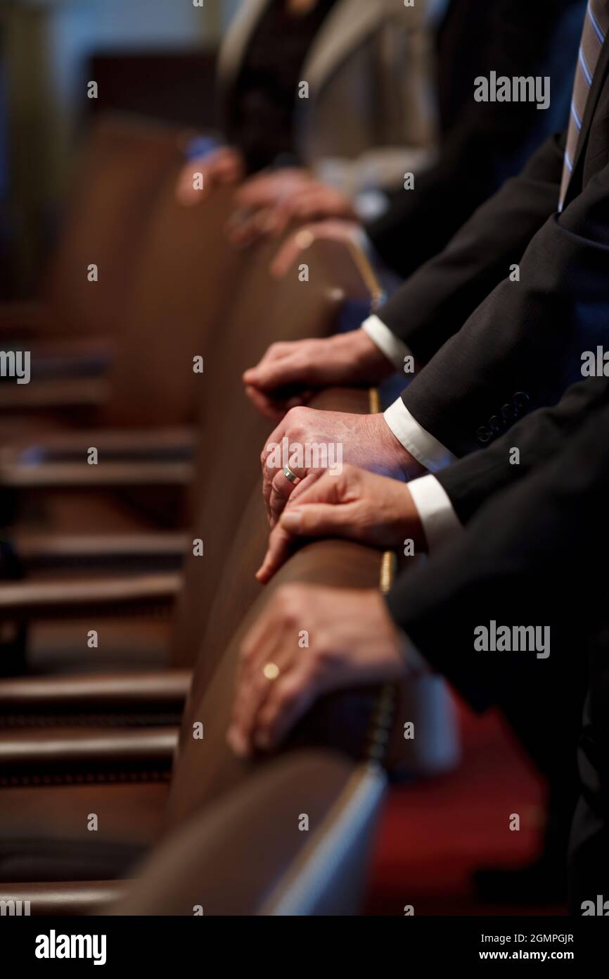 President Barack Obama and Energy and Environment Cabinet Secretaries ...