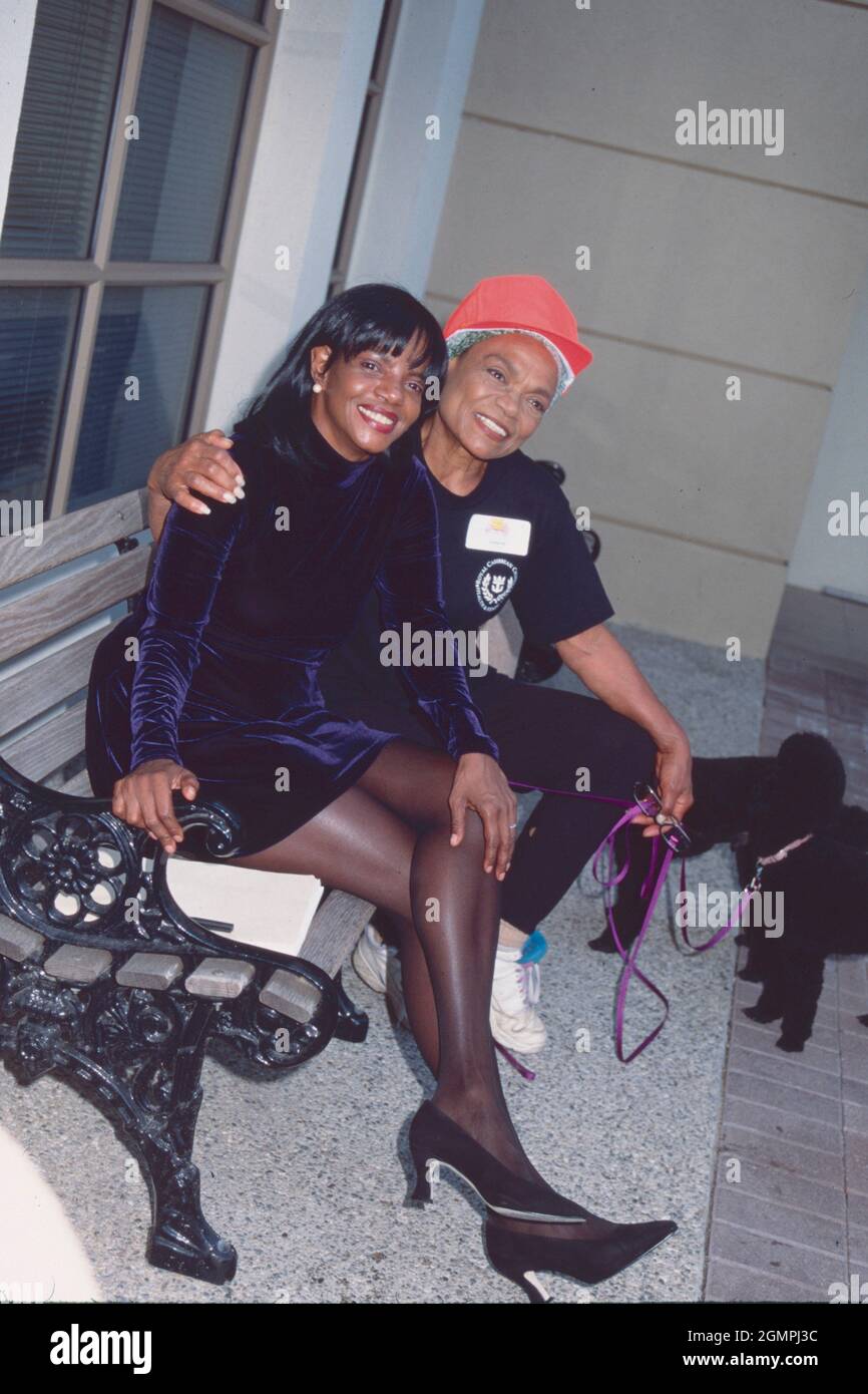 Los Angeles.CA.USA. LIBRARY. Eartha Kitt and Melba Moore in the mid ...
