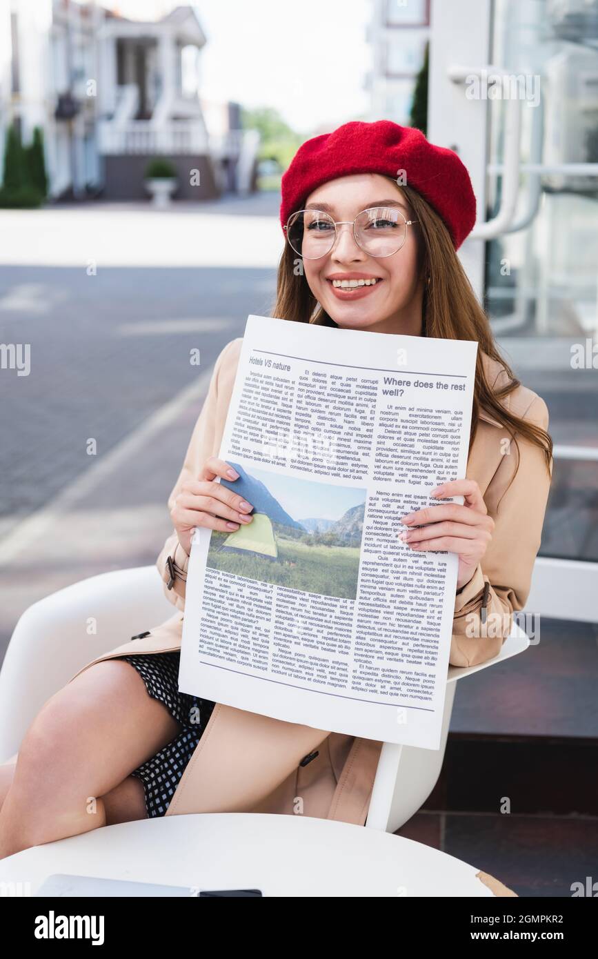 Sit beige hi-res stock photography and images - Alamy