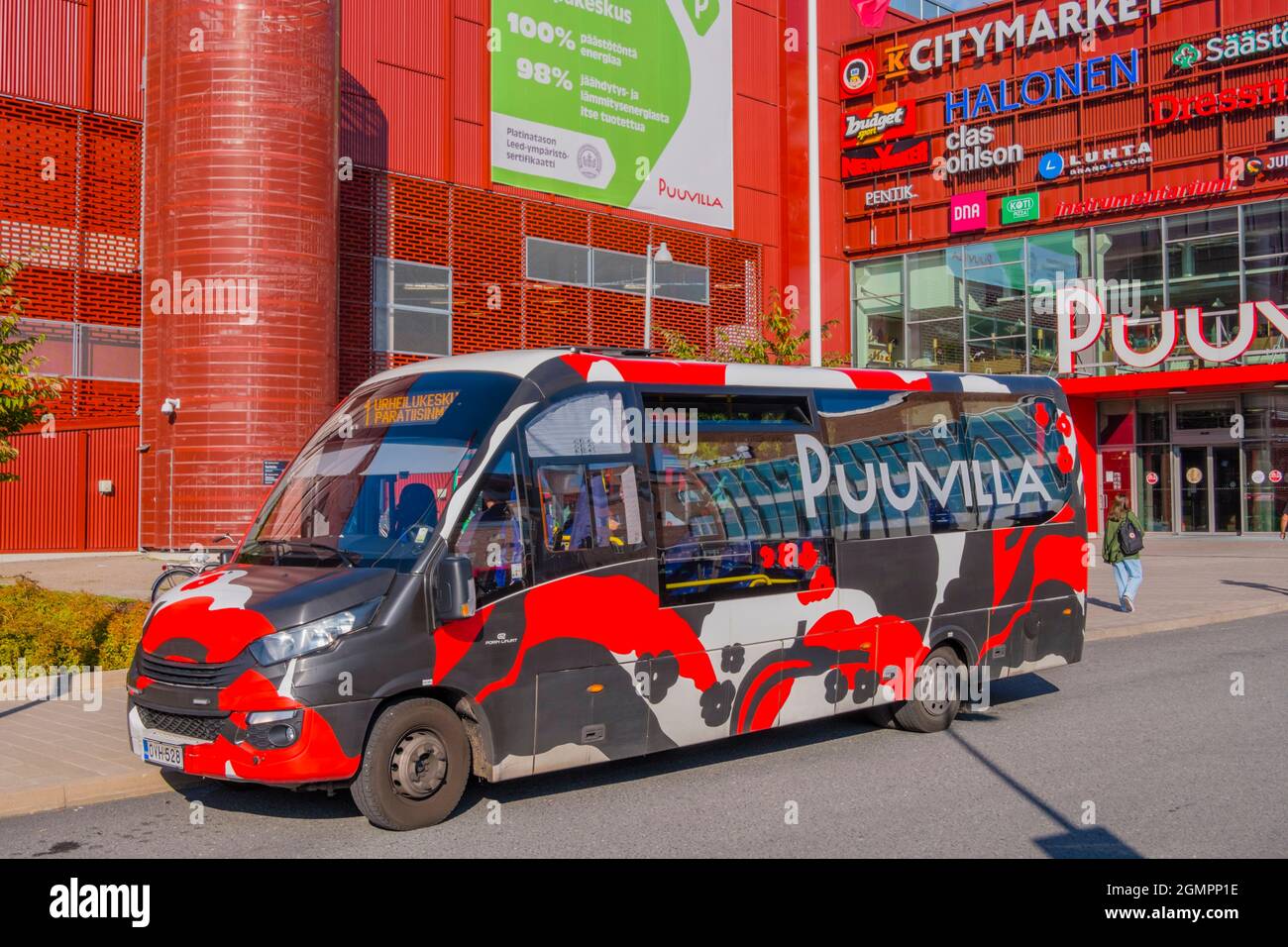 Cityline bus number 1, Kauppakeskus Puuvilla, Pori, Finland Stock Photo ...