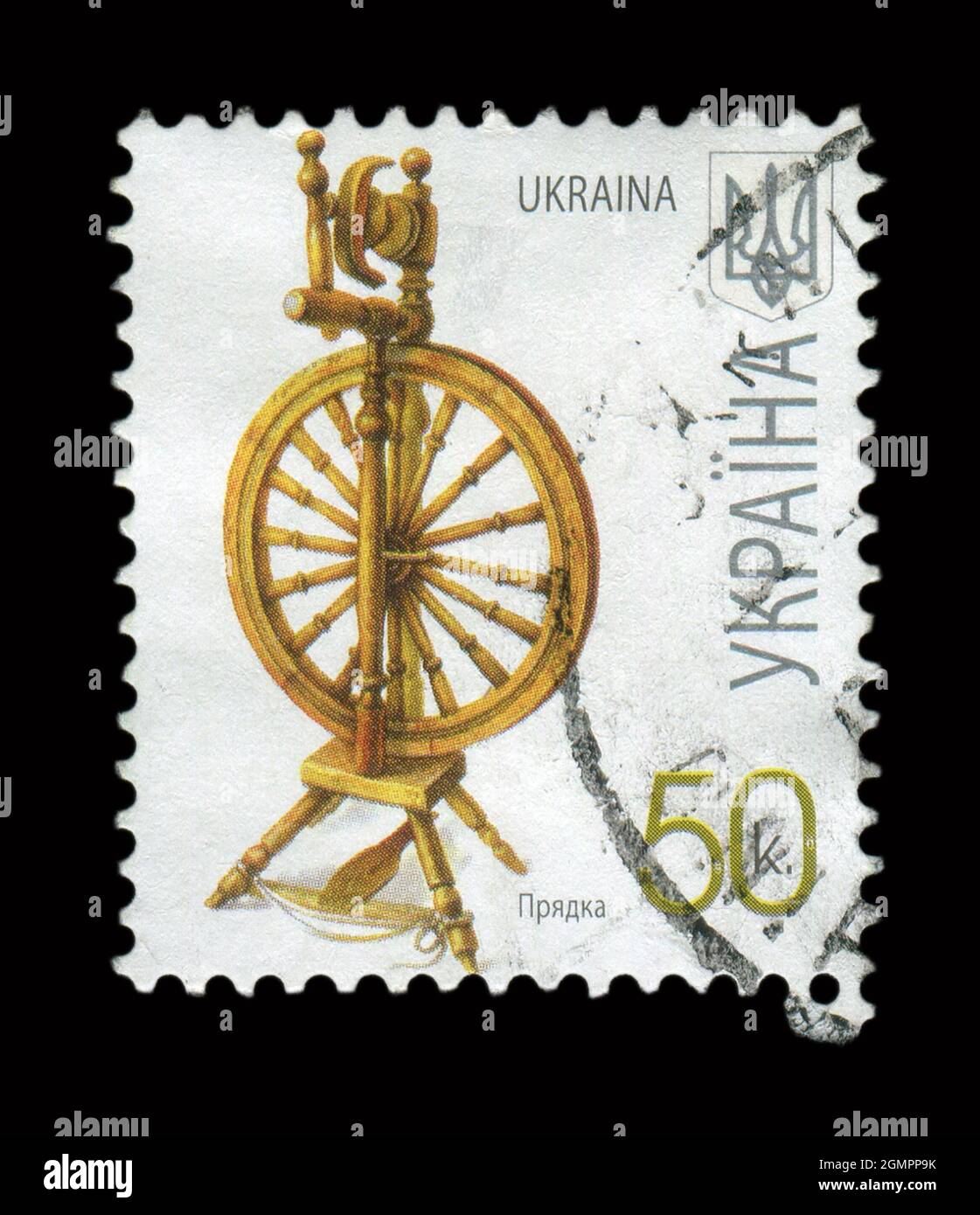 Medieval spinning wheel hi-res stock photography and images - Alamy