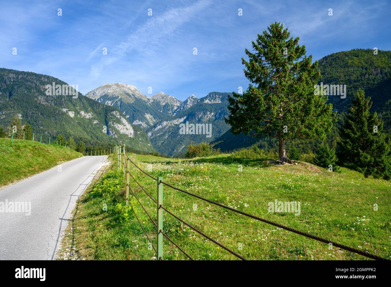 European scenic view hi-res stock photography and images - Alamy