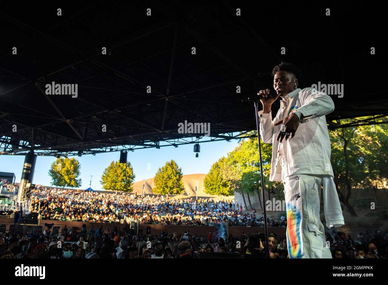 Lucky daye lights on festival hi-res stock photography and images - Alamy