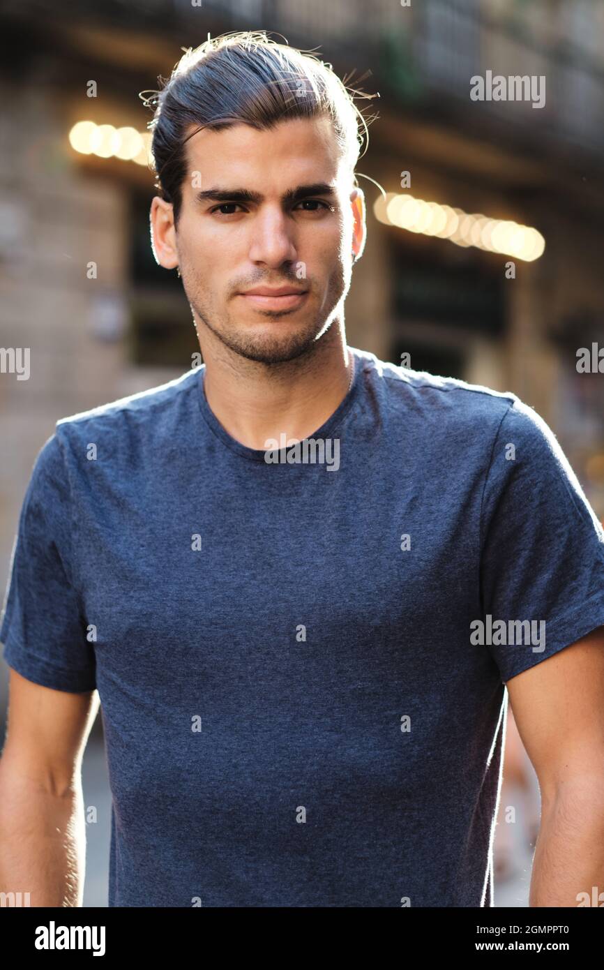 Latin model hi-res stock photography and images - Alamy