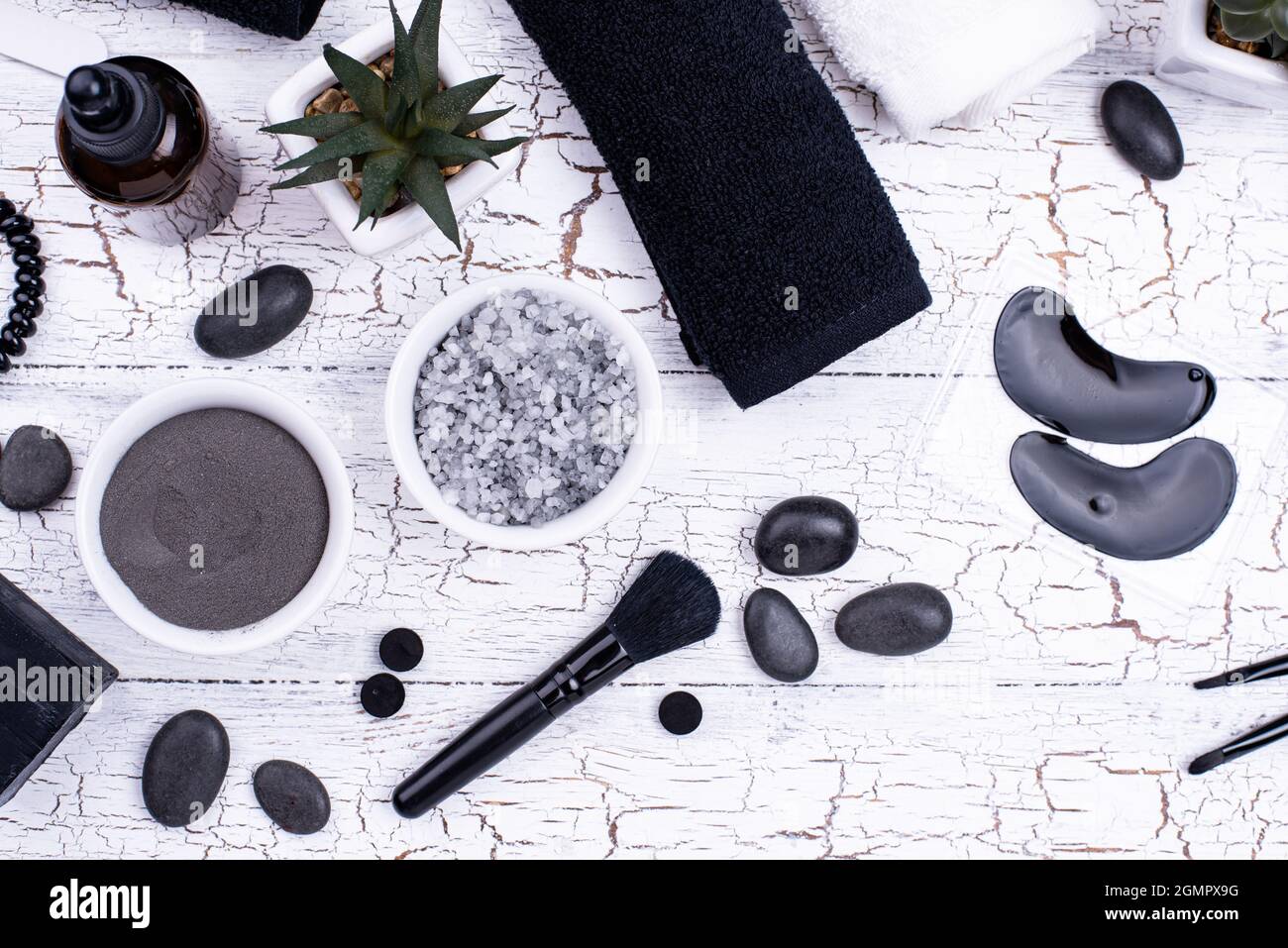 Set of black charcoal detox cosmetics Stock Photo - Alamy