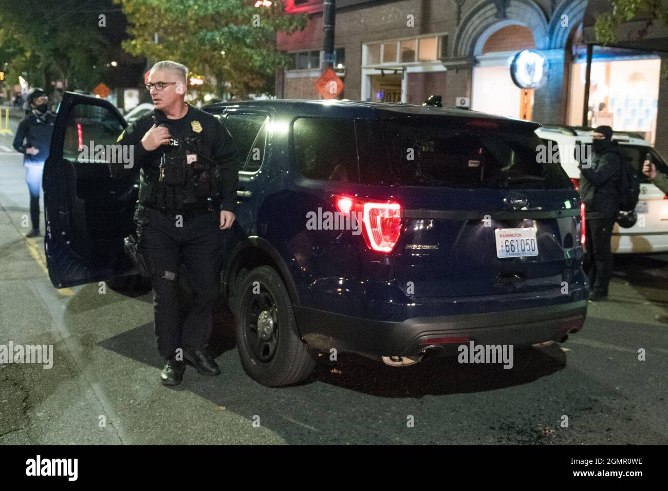 Seattle, USA. 7th Nov, 2020. A smashed police car window during the ...
