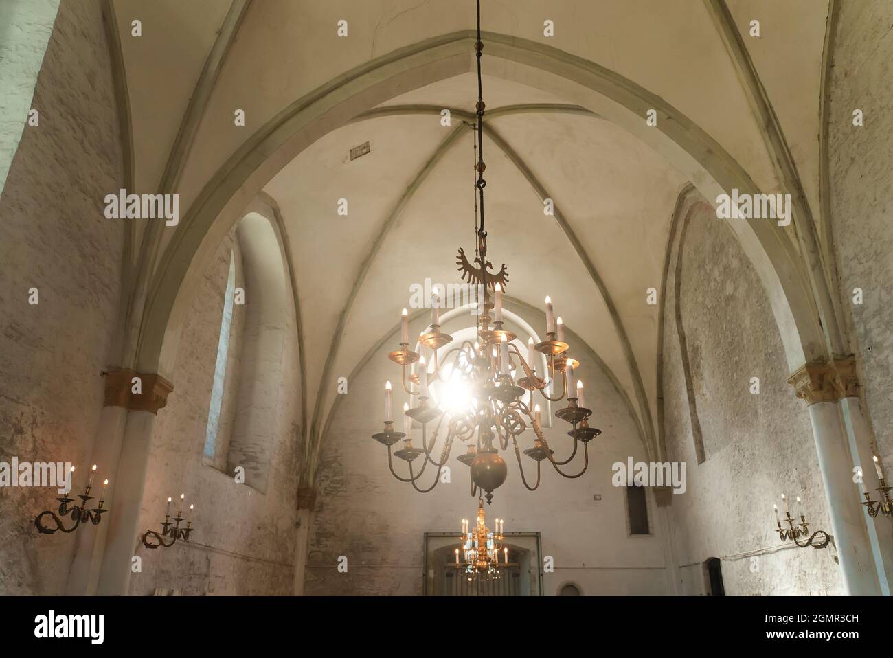 White lady ghost castle hi-res stock photography and images - Alamy