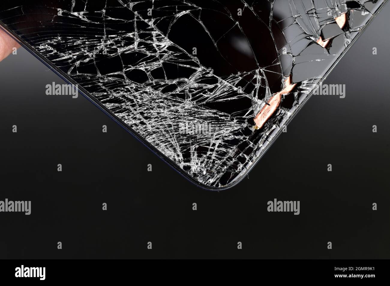 Wreck smartphone hi-res stock photography and images - Alamy