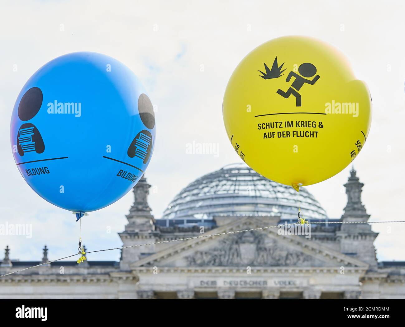 Berlin, Germany. 20th Sep, 2021. Education and protection in war & on ...