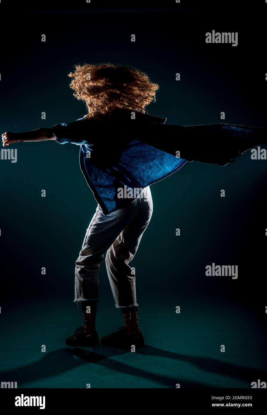 Beautiful girl performing a contemporary dance routine Stock Photo - Alamy