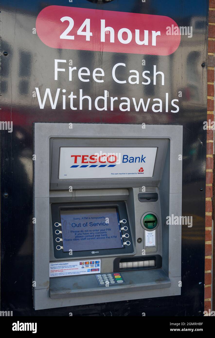 Tesco cash machine hi-res stock photography and images - Alamy