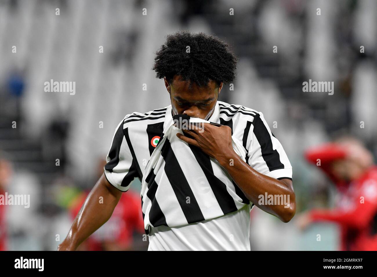 Juan Cuadrado of Juventus FC in action during the Serie A 2021/22 match ...