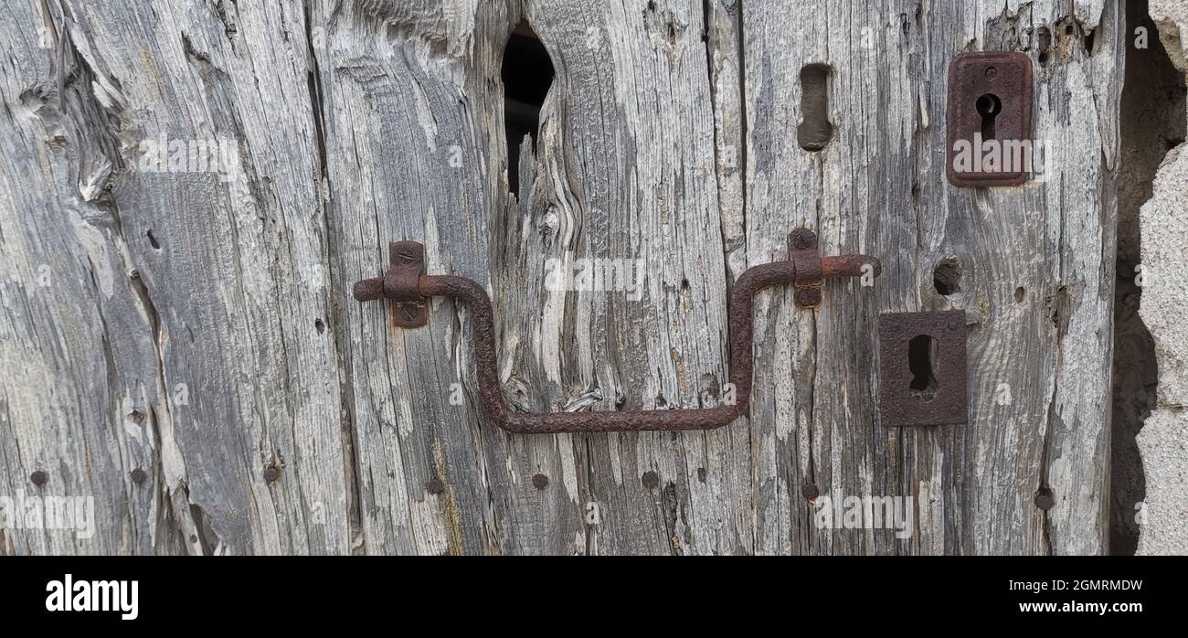 Outside restraint hi-res stock photography and images - Alamy