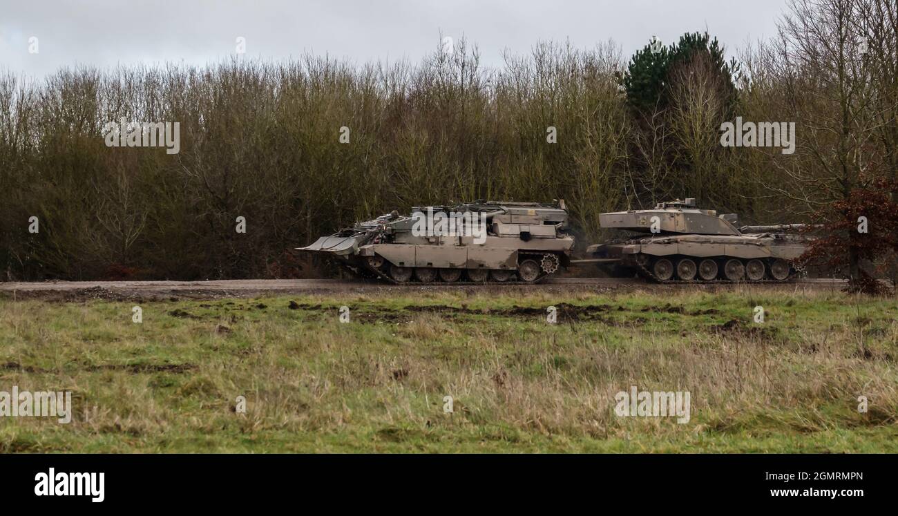 British Army Challenger Armored Repair and Recovery Vehicle (CRARRV ...