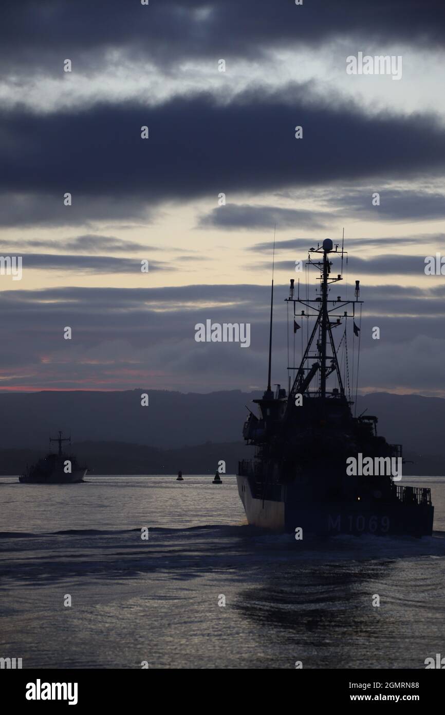 FGS Homburg (M1069), a Frankenthal-class (or Type 332) minehunter ...