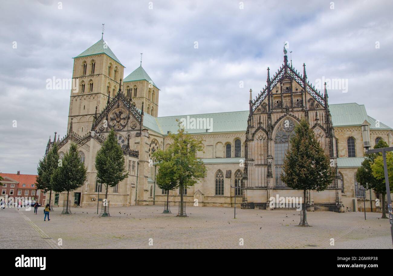 St paulus dom building hi-res stock photography and images - Alamy