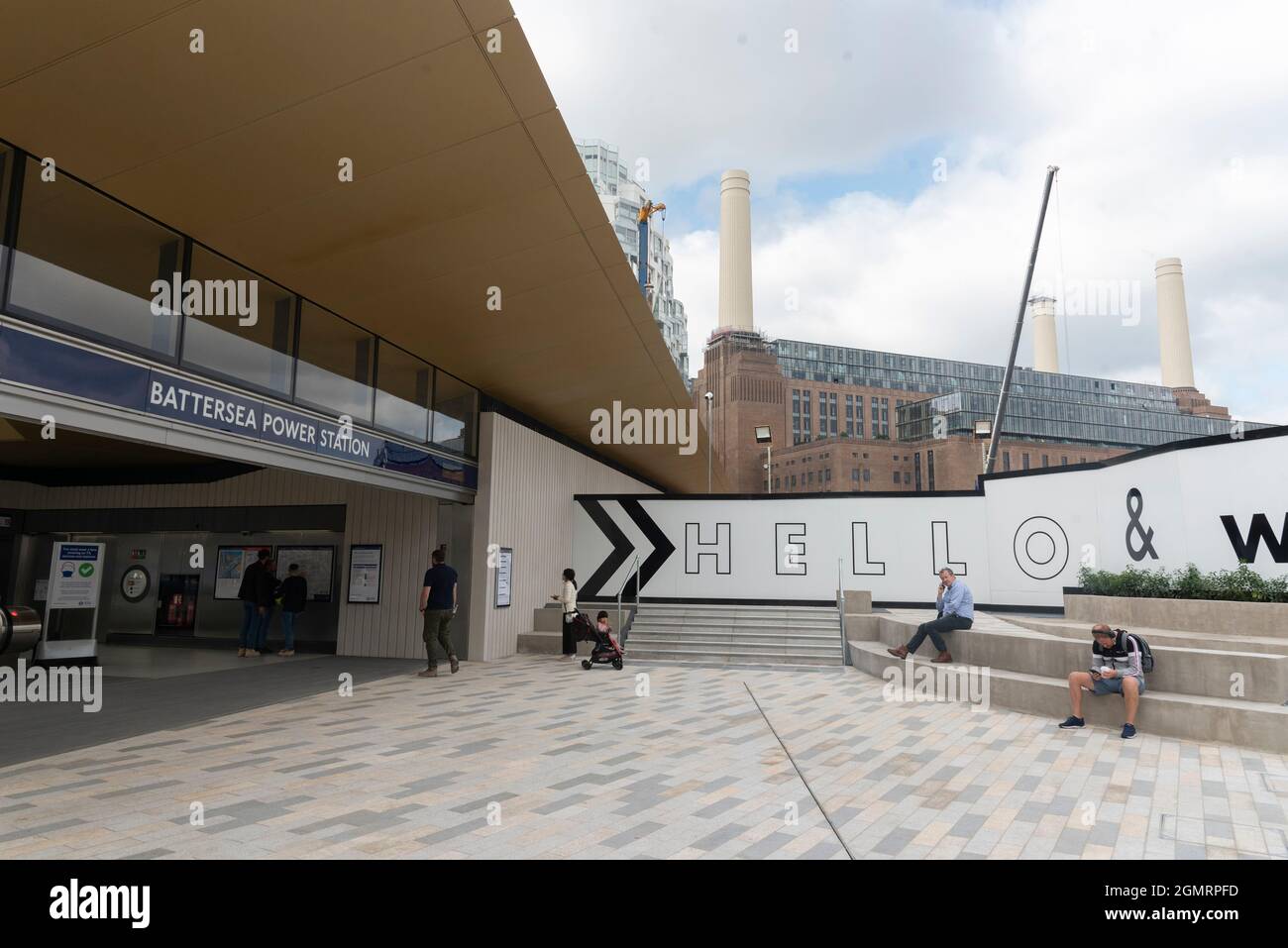 20/09/2021. London, UK. Battersea Power Station tube station opens and ...