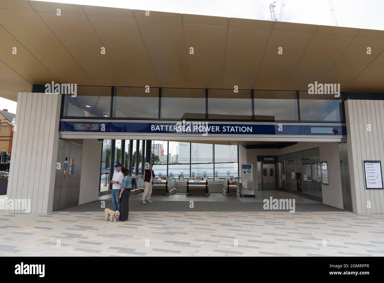 20/09/2021. London, UK. Battersea Power Station tube station opens and ...