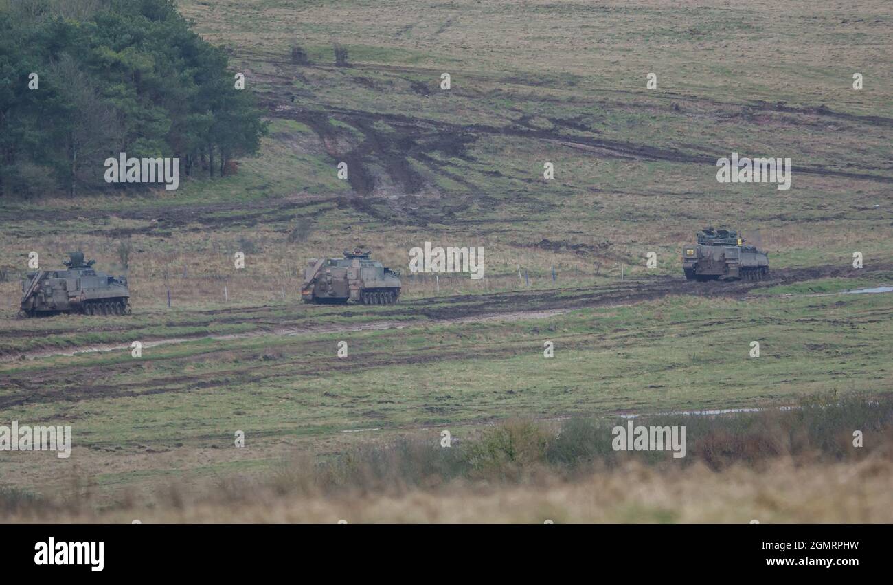 British army Warrior FV512 MRV & Warrior FV510 IFV tanks in action on a ...