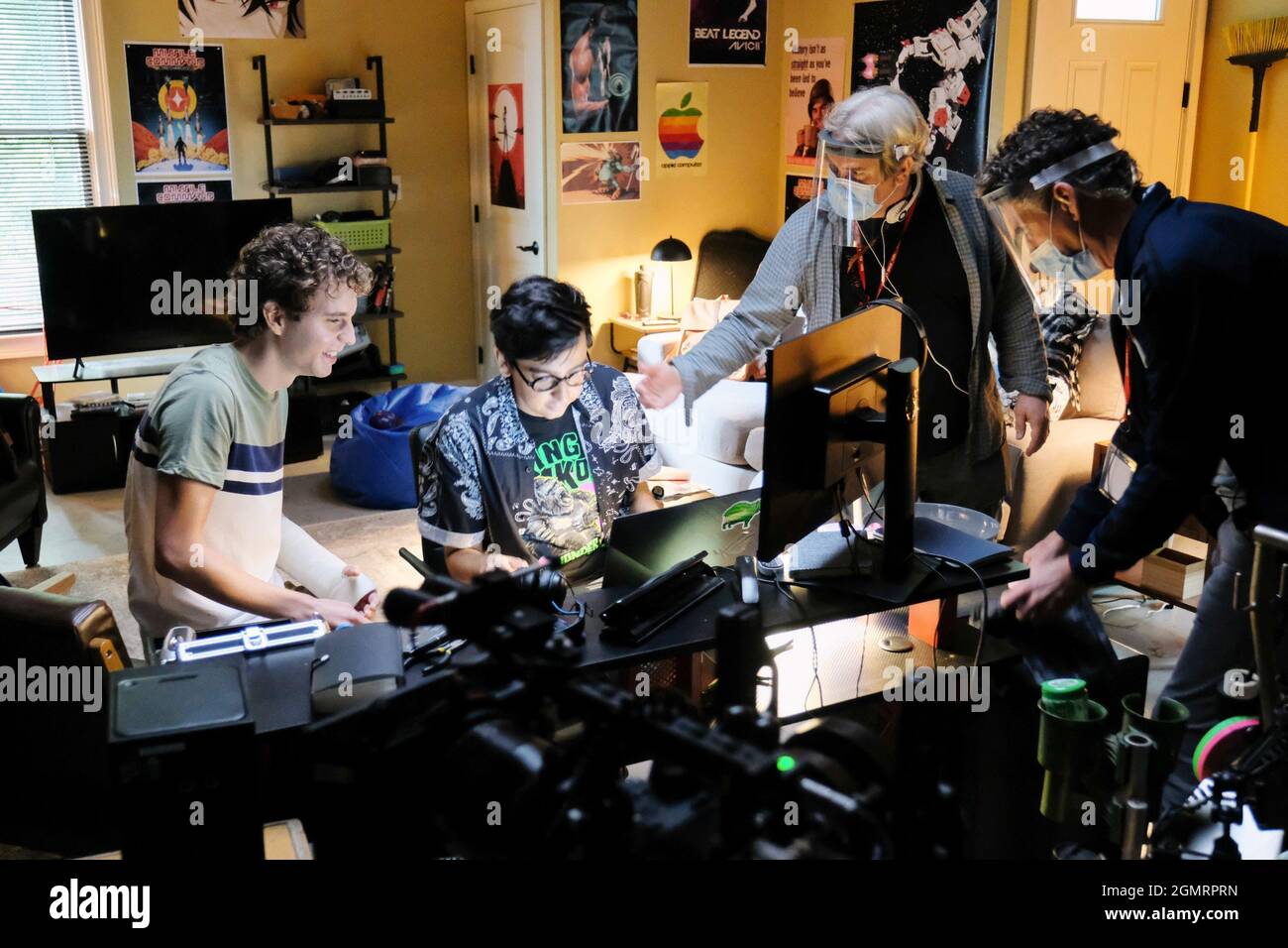 DEAR EVAN HANSEN, back, from left: Ben Platt, Nik Dodani, director ...