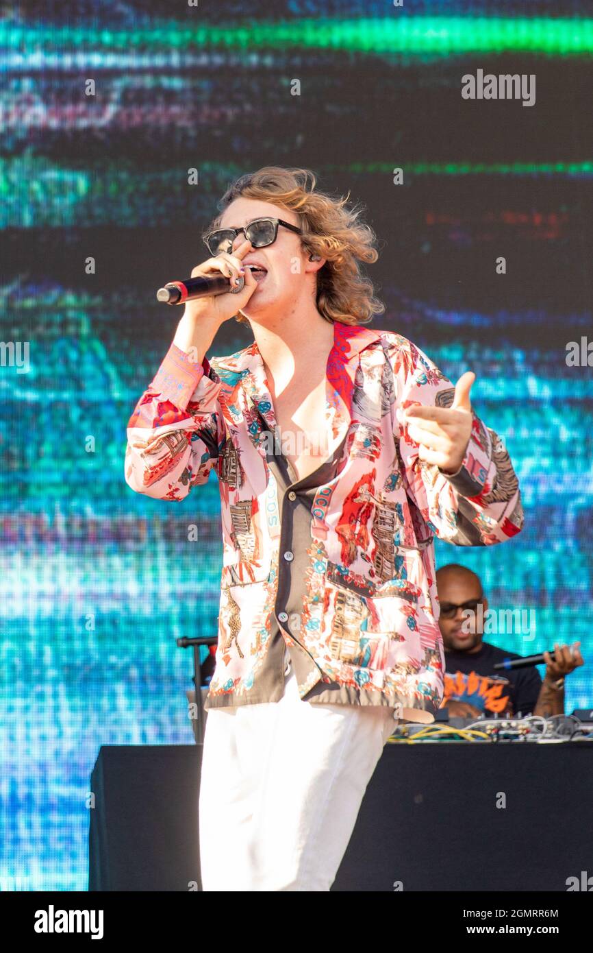 Charlton kenneth jeffrey howard hi-res stock photography and images - Alamy