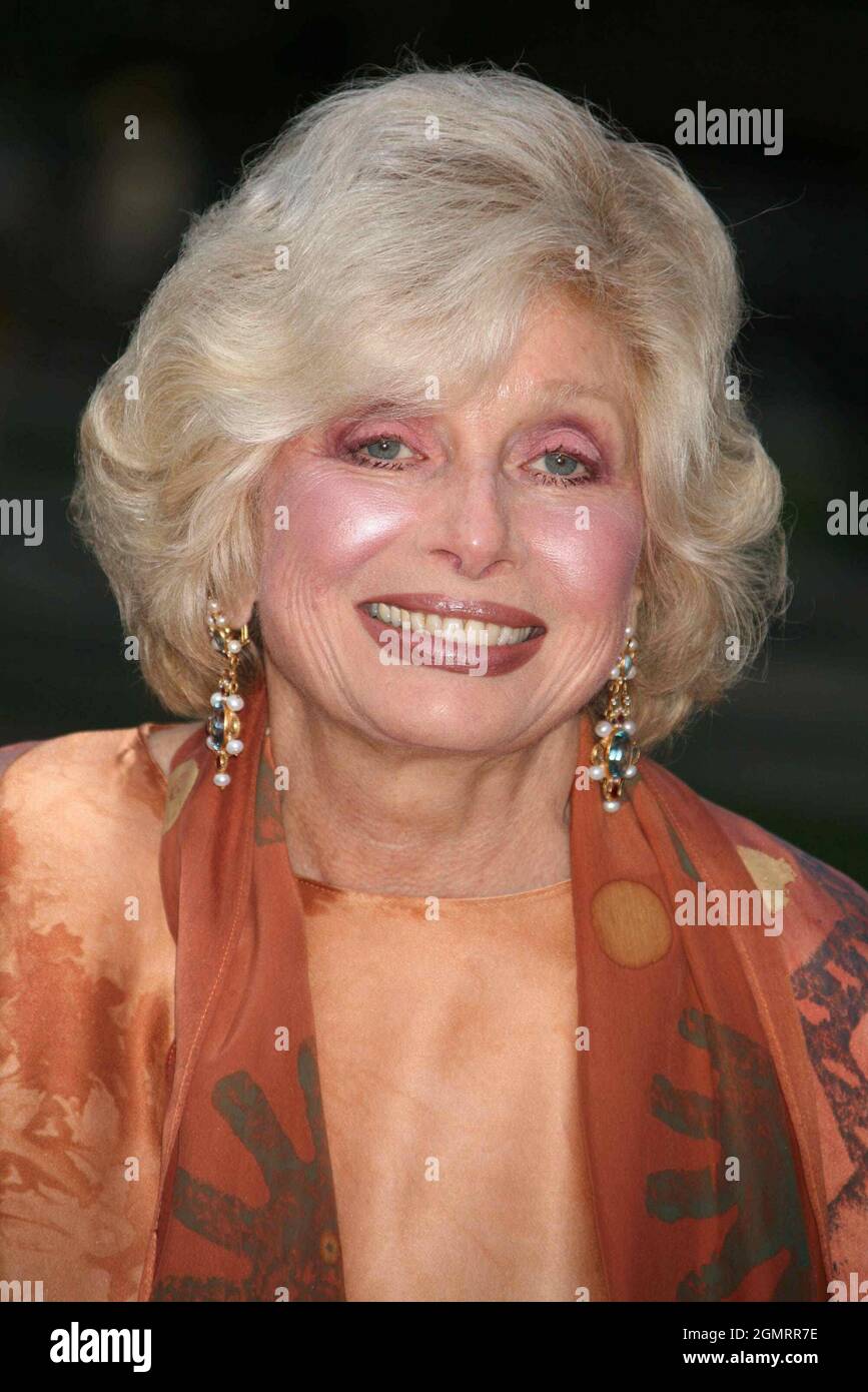 Joanna simon hi-res stock photography and images - Alamy