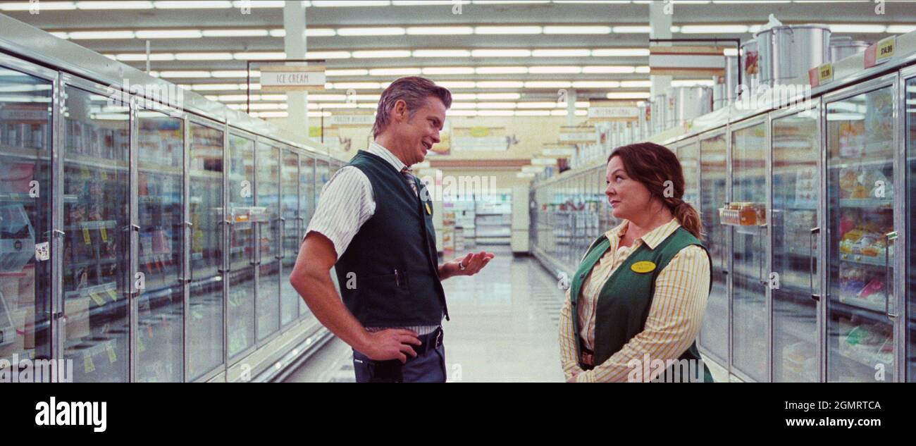 THE STARLING, from left: Timothy Olyphant, Melissa McCarthy, 2021 ...