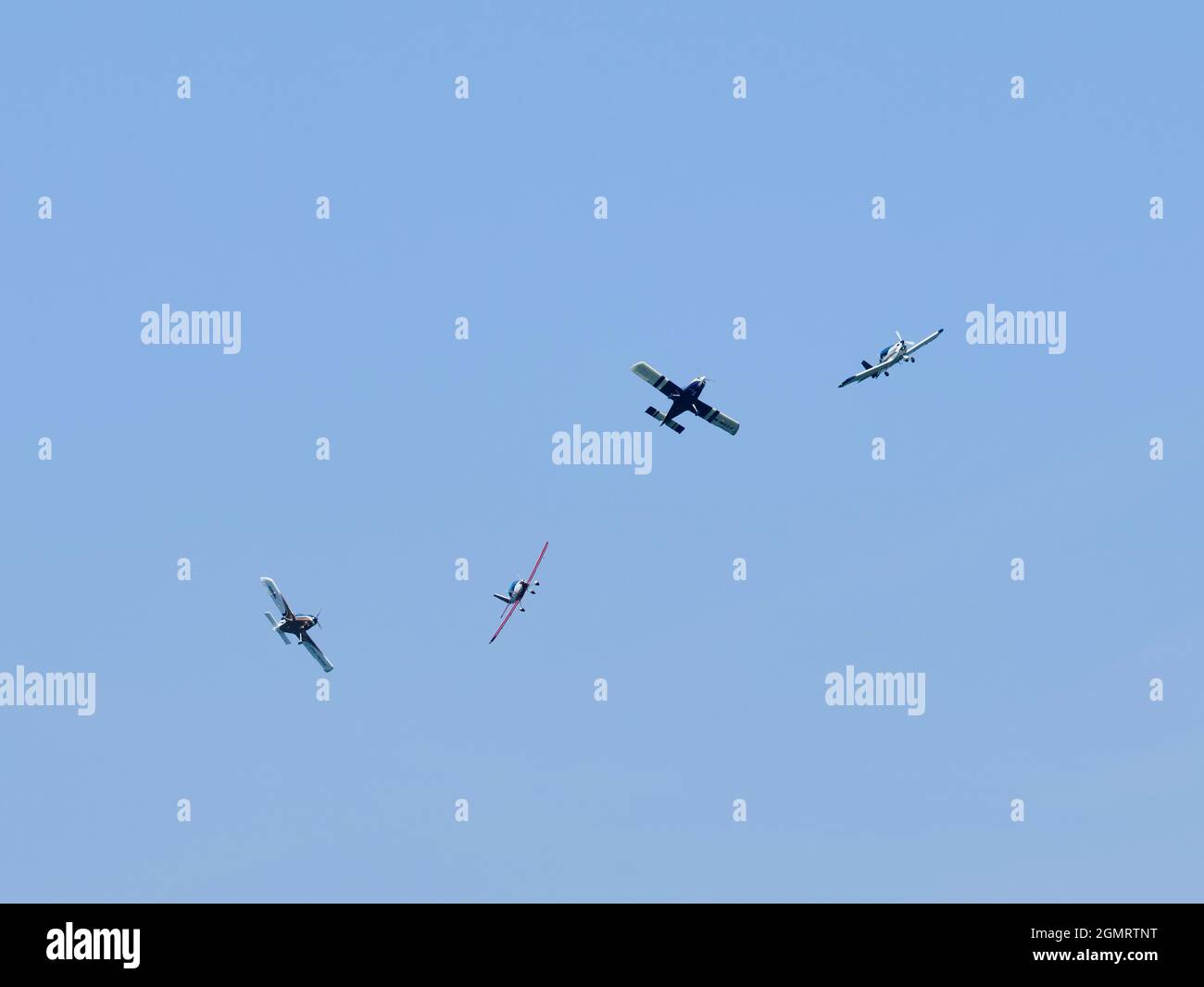 Aircrafts formation hi-res stock photography and images - Alamy