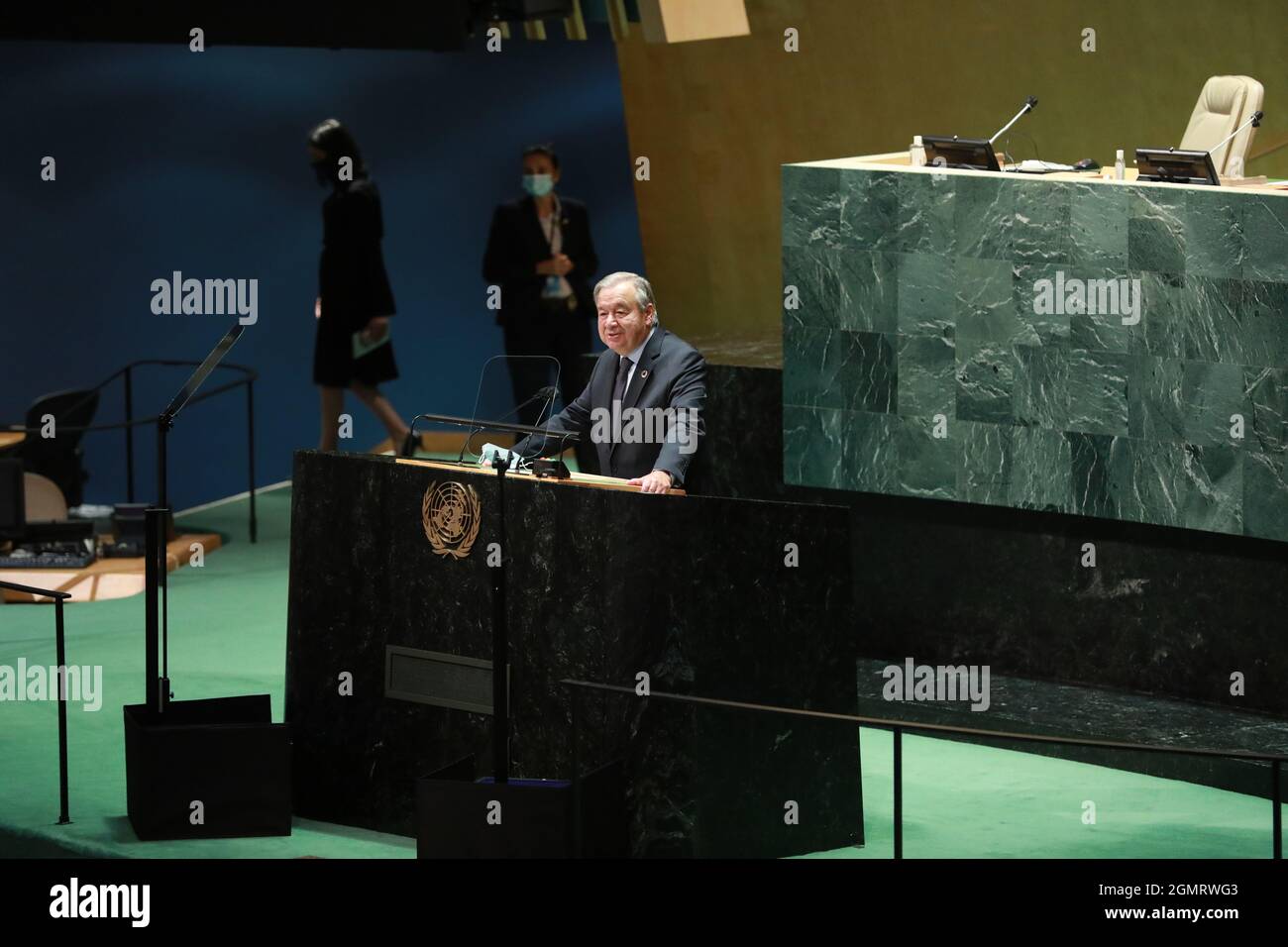United Nations, Agenda in the General Assembly Hall at the UN ...