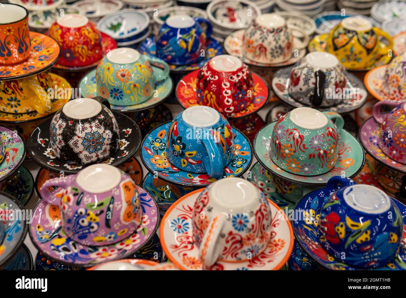 Ceramic cup and plates, Close-up view of handmade colorful Turkish ...