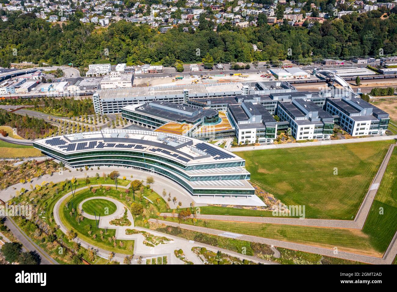 Expedia office hi-res stock photography and images - Alamy