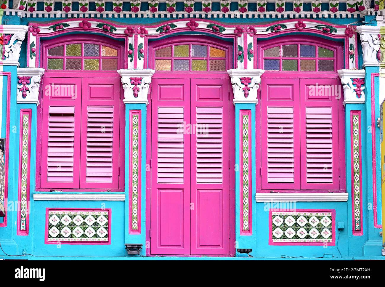 Straits enclave (katong) hi-res stock photography and images - Alamy