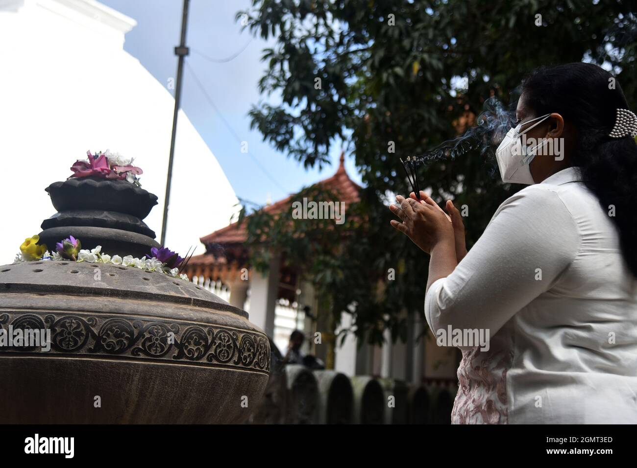Poya day hi-res stock photography and images - Alamy