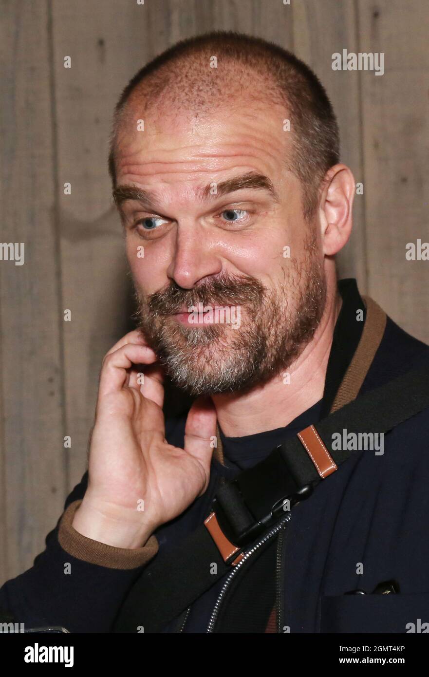David harbour 2021 hi-res stock photography and images - Alamy