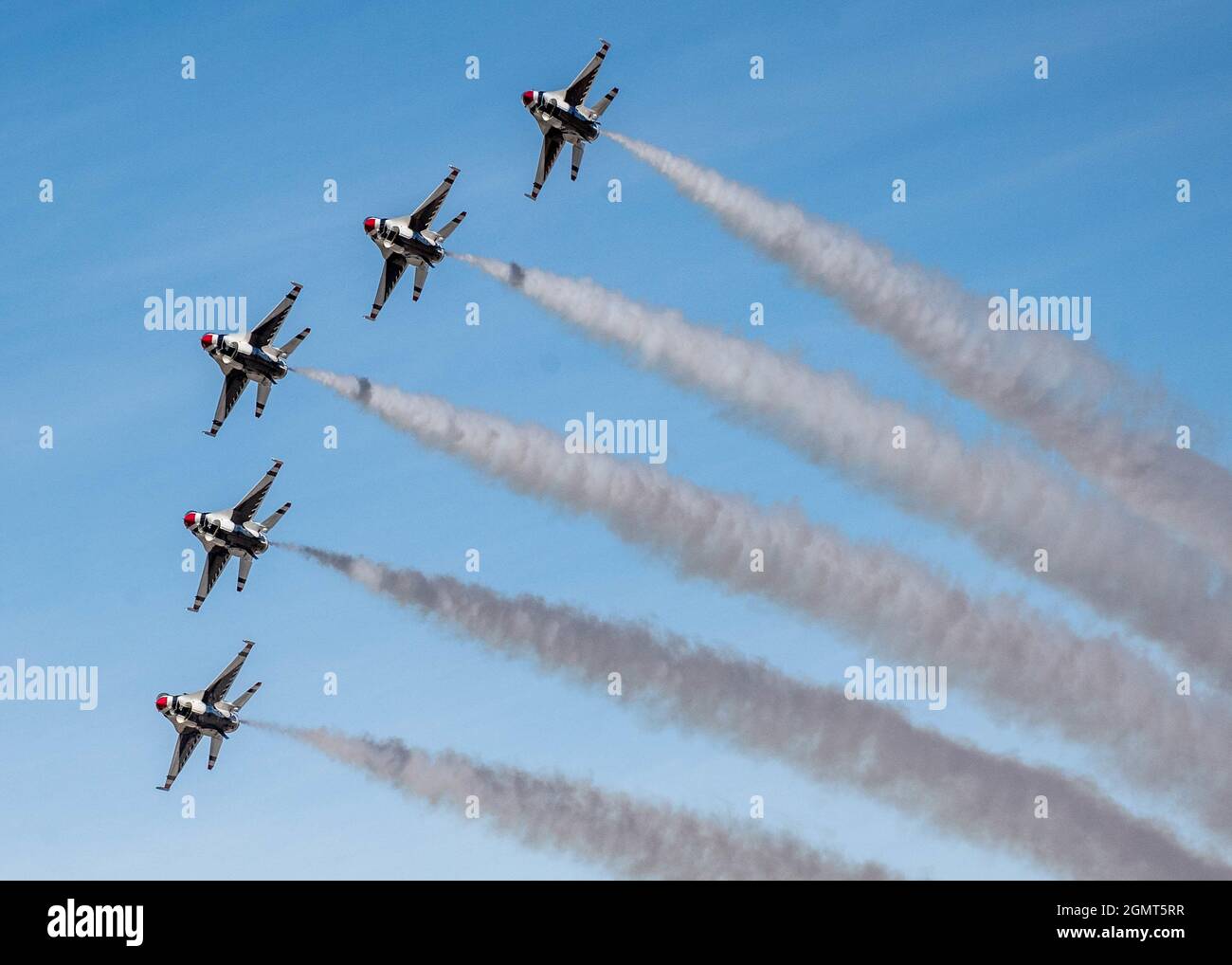 Members of the United States Air Force Air Demonstration Squadron ...