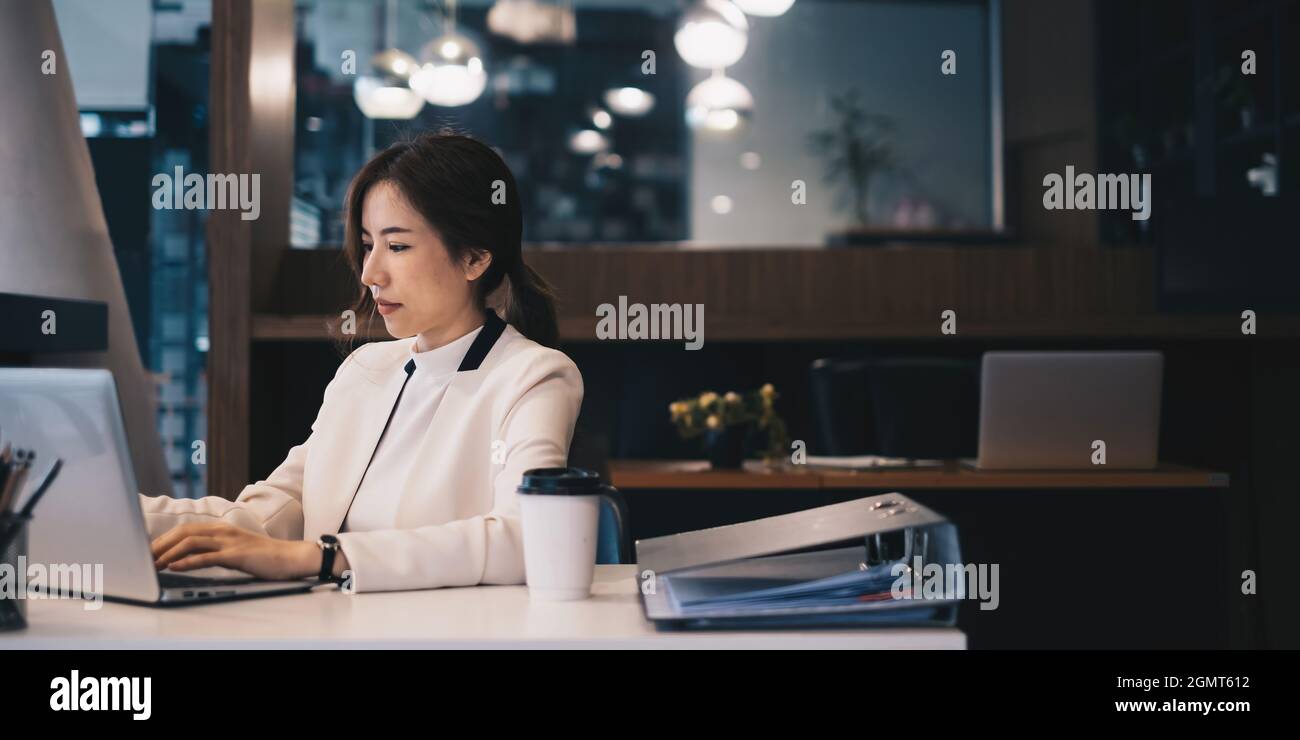 Photo of gorgeous secretary working at office. she sitting at the ...
