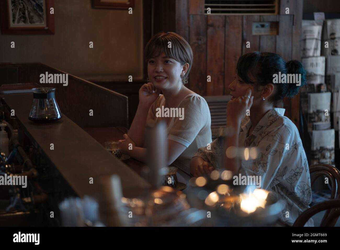 Female japanese friends hi-res stock photography and images - Alamy