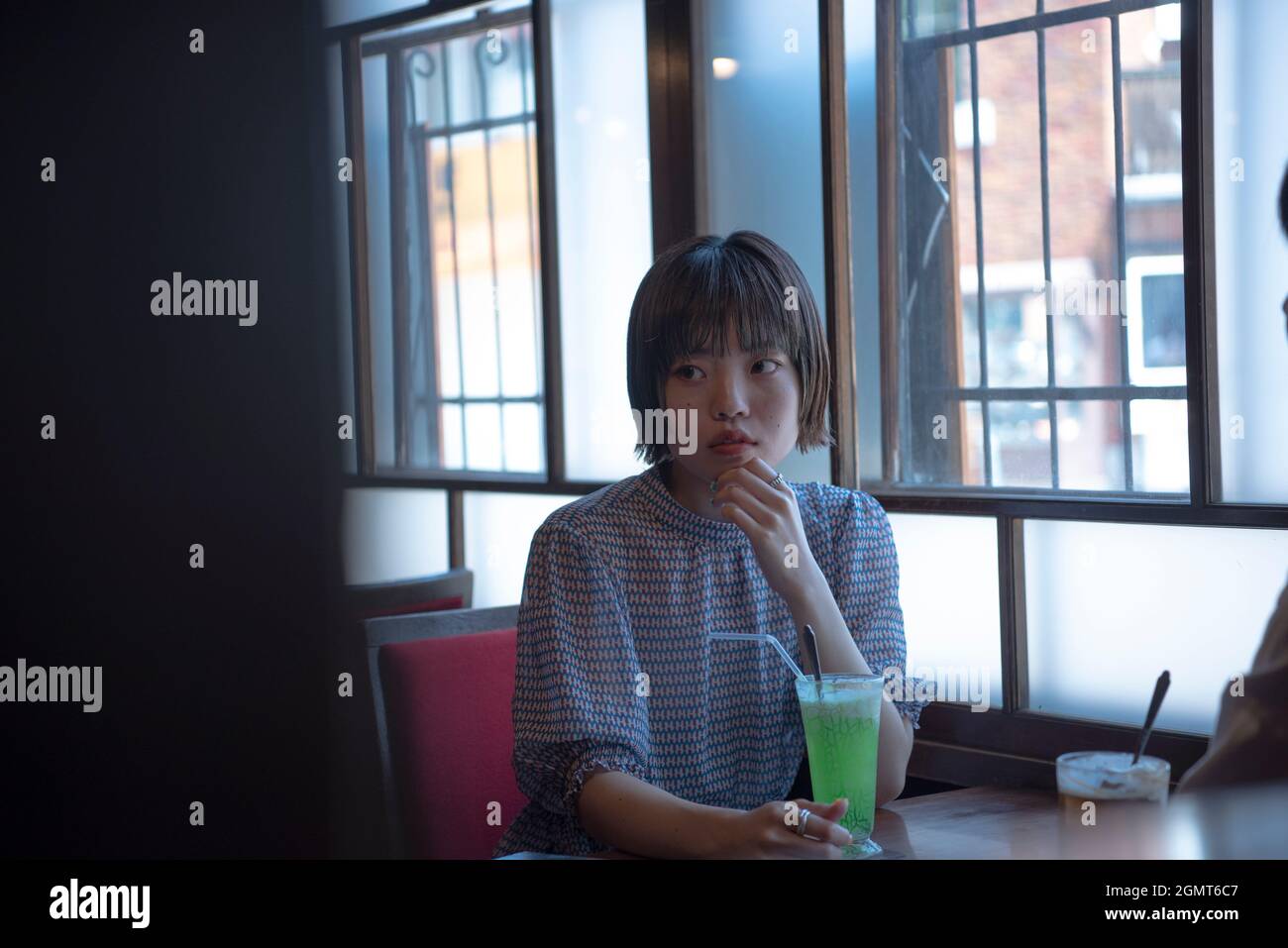 Couple in Japanese style Cafe Stock Photo - Alamy