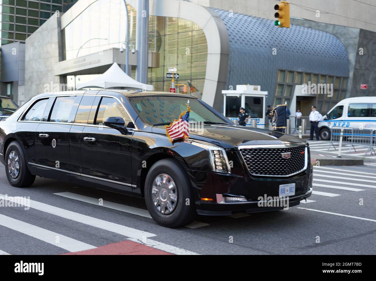 New York, New York, USA. 20th Sep, 2021. The presidential limousine ...