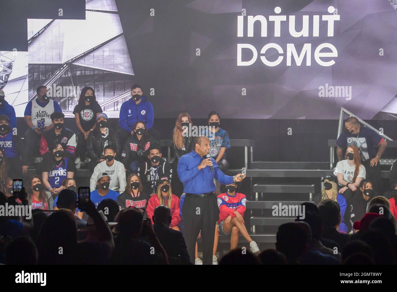 Mayor of Inglewood James T. Butts speaks during a groundbreaking ...