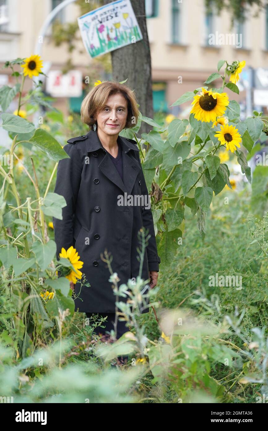 Berlin, Germany. 20th Sep, 2021. Canan Bayram (Bündnis90/Die Grünen) at ...